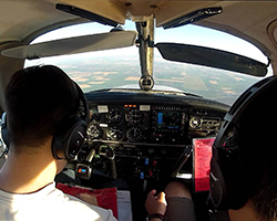 Pilot Training School in Miami| Call Now 305-232-6009 for Flight training